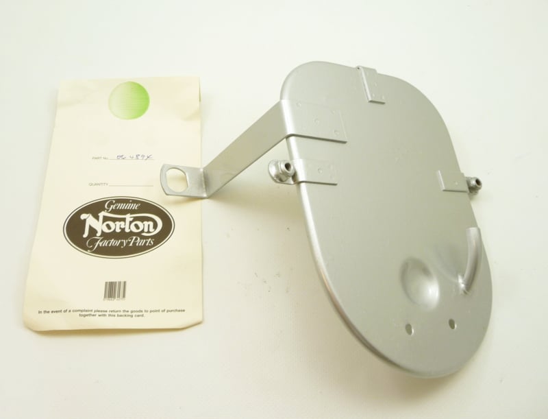Norton Commando 850 Air filter back plate (06-4894)